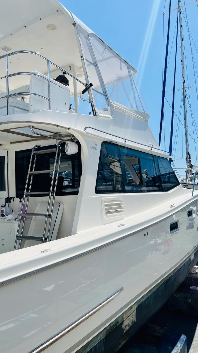 Models - Scimitar Power Catamarans